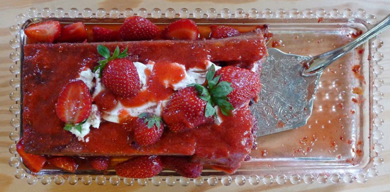 Bread and Red Fruit Pudding with Mascarpone - Aglaia's Table οn Kea ...